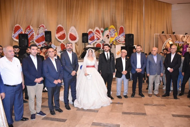 ANUK AİLESİNİN MUTLU GÜNÜ - Mardin Söz